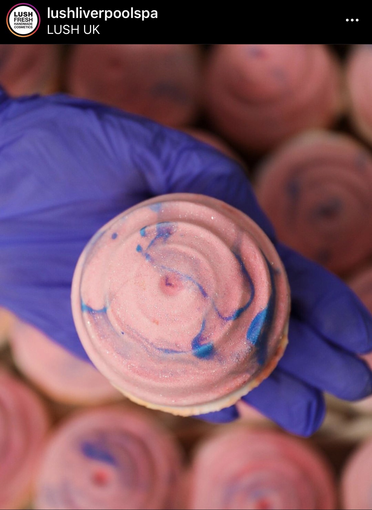 IRL bath bomb | Lush Encyclopedia